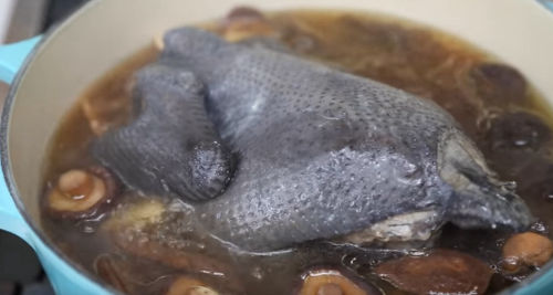 Keeping silkies for meat - Cluckin